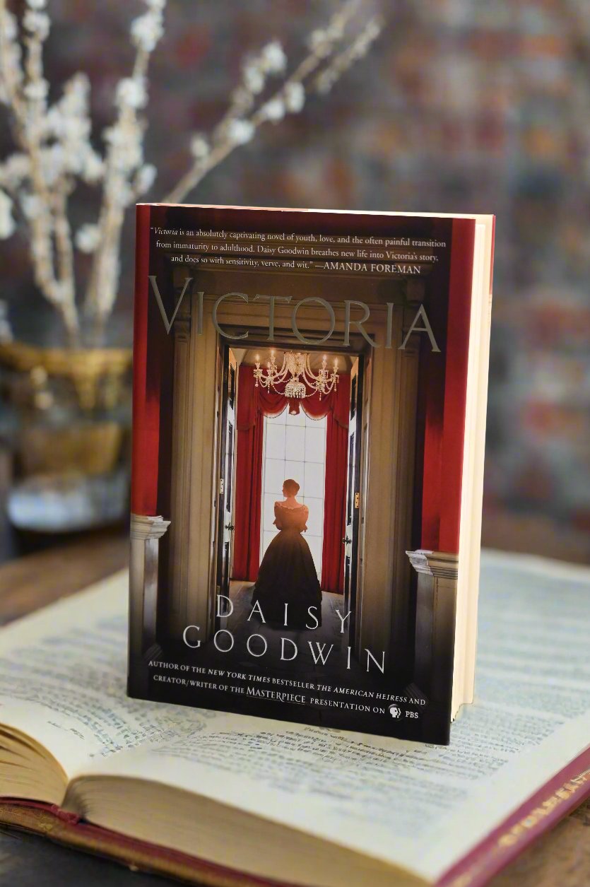 Book - Victoria, Daisy Goodwin – Shop Milwaukee PBS